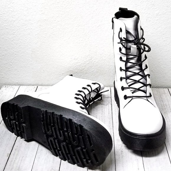 Shoes | New White Lace Up Platform Combat Boots | Poshmark